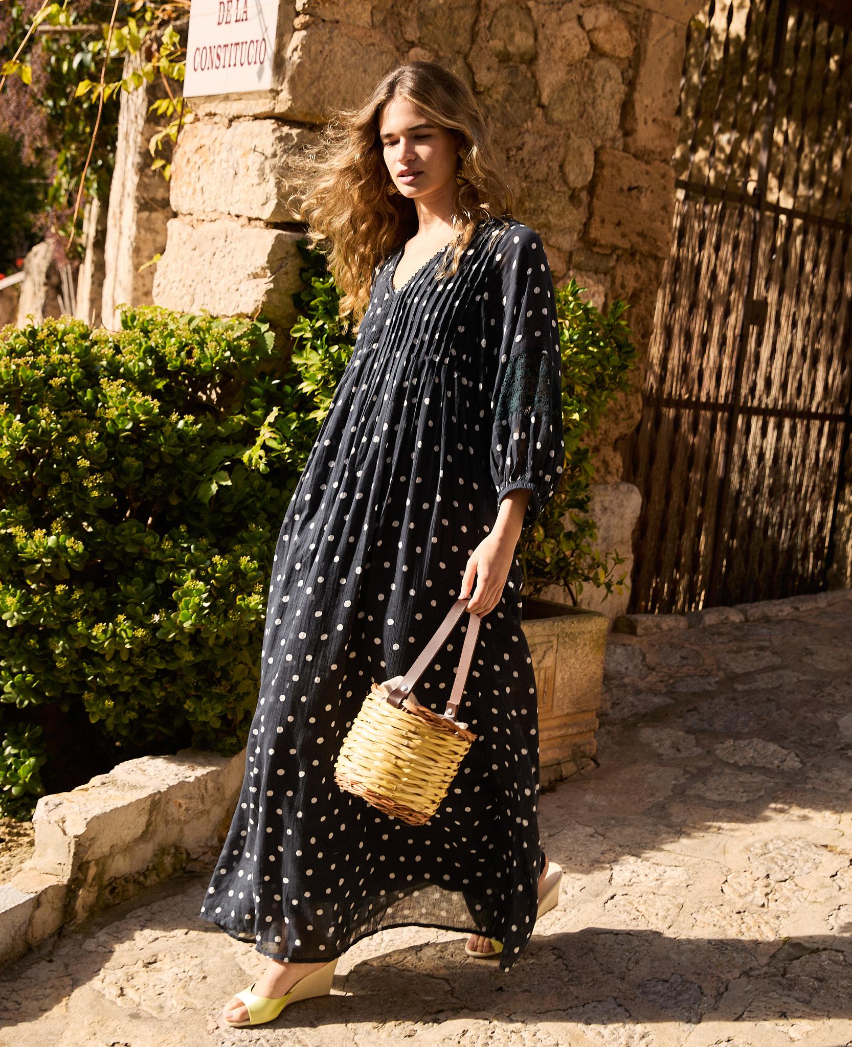 Bolette Dress - Black Dots – SISSEL EDELBO